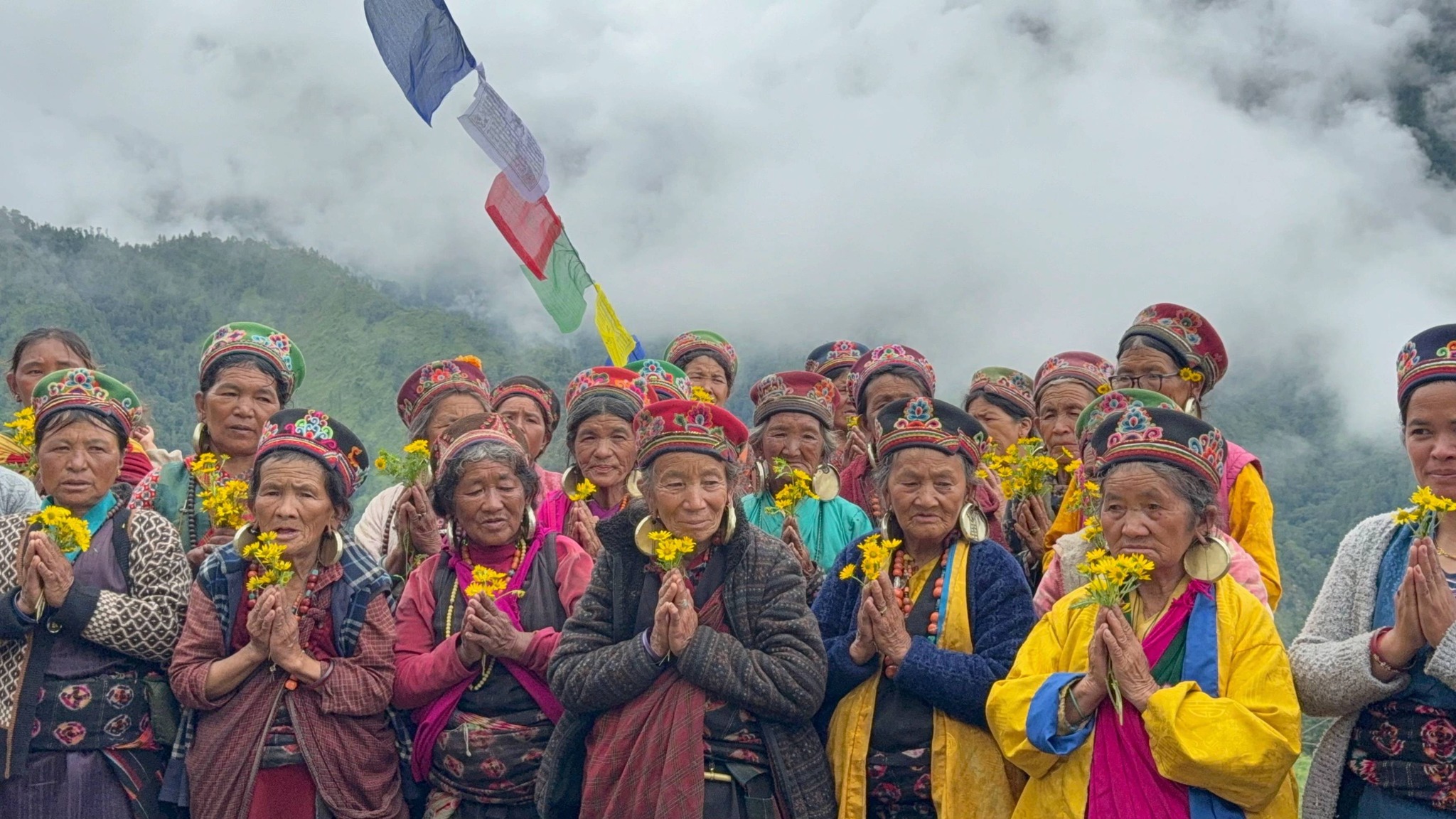 Tamang Traditional Attire | Tamang Buddhist Federation Nepal